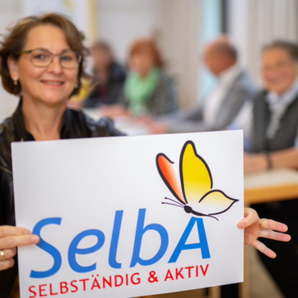 YouTube: SelbA -Trainer*innen im Video-Portrait und Mitmach-Videos