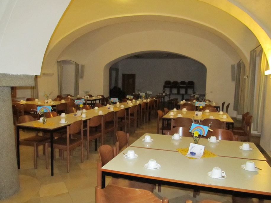 Miete unseres Pfarrsaals mit Küchenbenützung - Pfarrgemeinde Hörsching