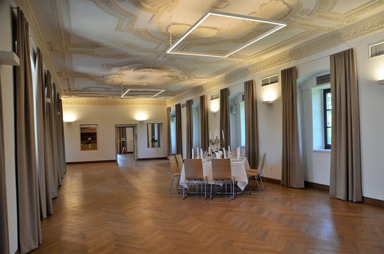 Pfarrzentrum und Pfarrhof der Pfarre Thalheim bei Wels