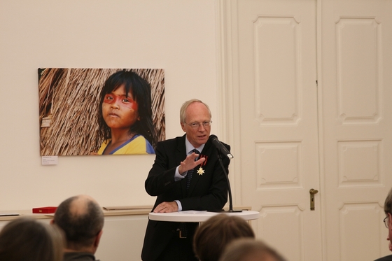 Dr. Bernd Euler-Rolle erhielt päpstliche Auszeichnung