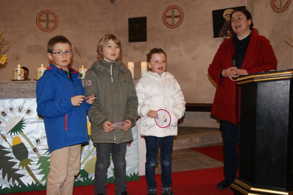 Erstkommunion-Vorstellmesse - Fotos 2014 - Pfarre Thalheim bei Wels