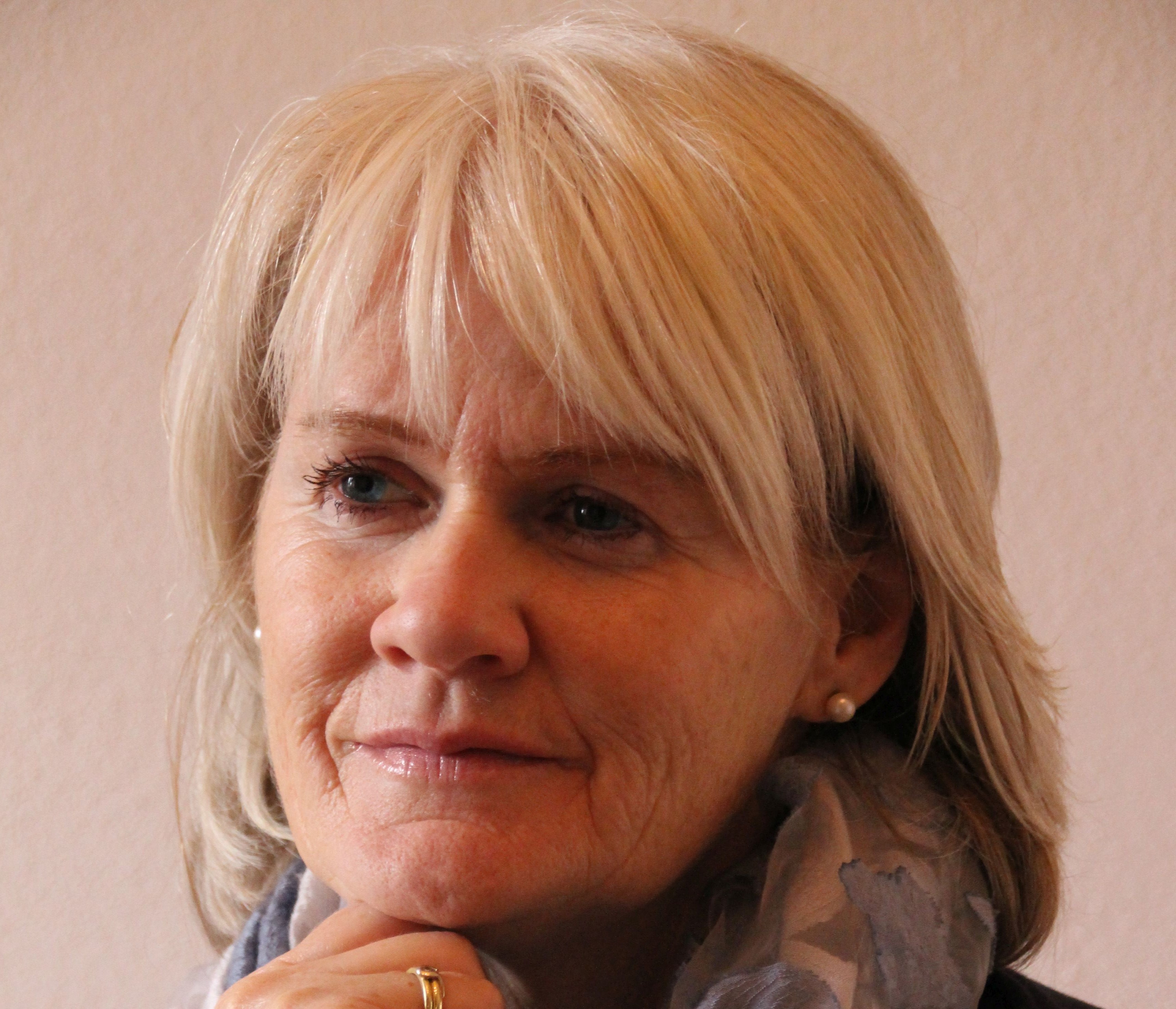 Erzählcafé... weil Erzählen guttut mit Birgit Aigner im Maximilianhaus